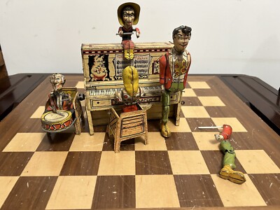 UNIQUE ART Lil' Abner 1945 DOGPATCH Music BAND Piano TIN Wind Up PARTS ...