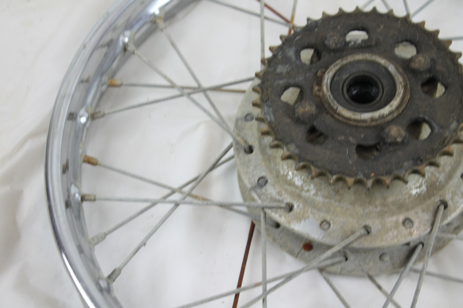 VINTAGE HONDA CB175 REAR BACK WHEEL RIM HUB GOOD CHROME | eBay