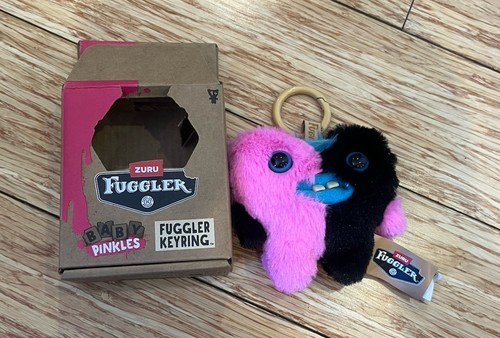 Zuru Fuggler Baby Pinkles 3.5" Pink Fuggler Rabid Rabbit Keyring New ...