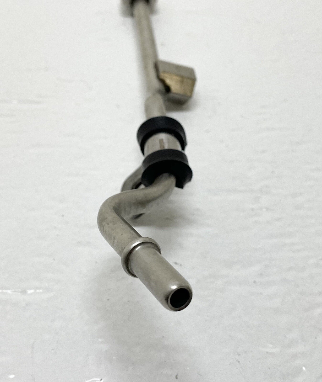 11-16 Genuine OEM BMW E90 335xi N55 Fuel Feed Line 13537605020 335i ...