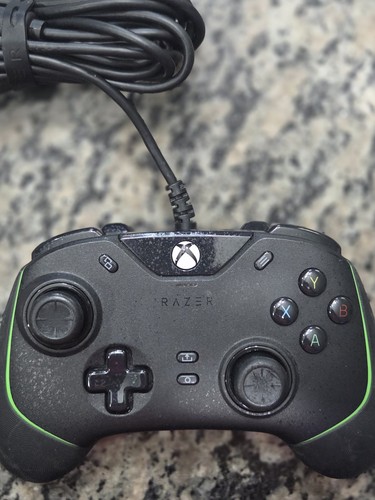 Razer Wolverine V2 Wired Gaming Controller. | eBay