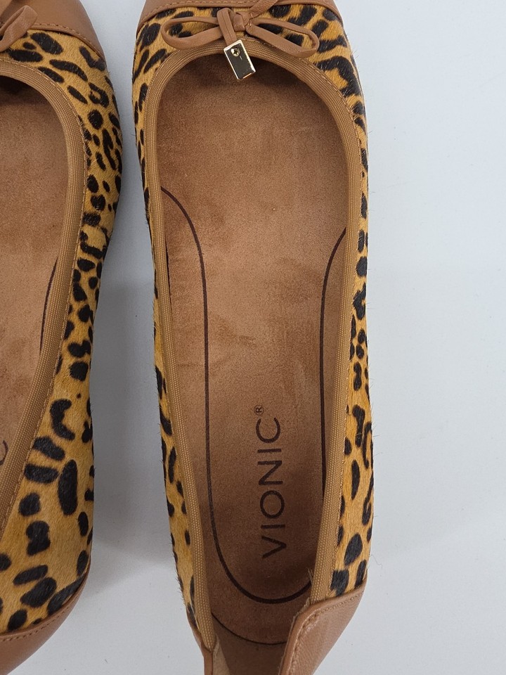 Vionic Minna Leopard LPRD Print Tan and Brown Leather Ballet Flats Size ...