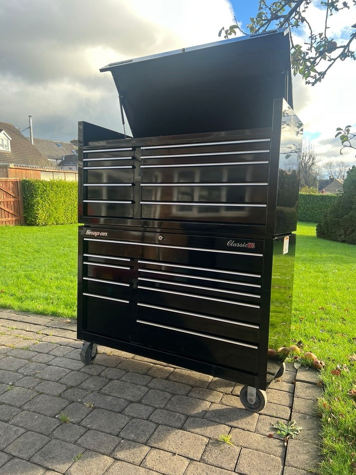Snap On Tool Box 55” X 24” KRA Stack Roll Cab And Top Box With Key ...