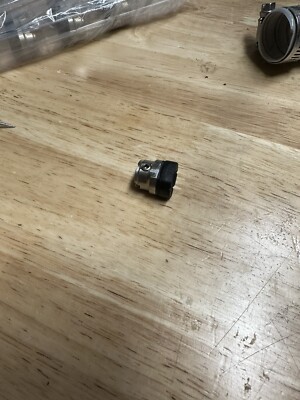 Santinelli Nidek LE-9000 Lens Clamp (right side chuck) | eBay