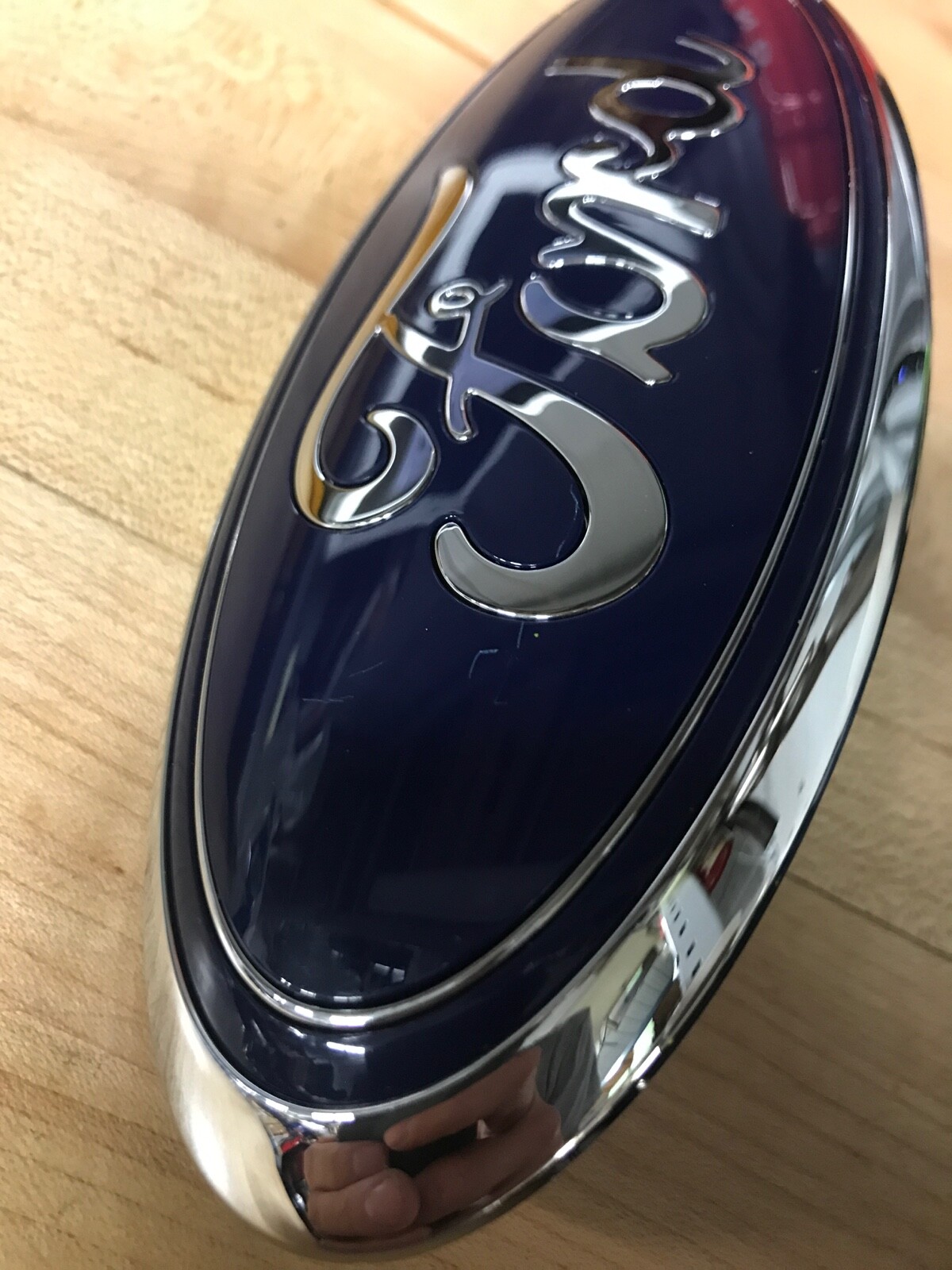 Ford Badge and Name Plate Part Number 5354548 BLUE OVAL BADGE EMBLEM | eBay