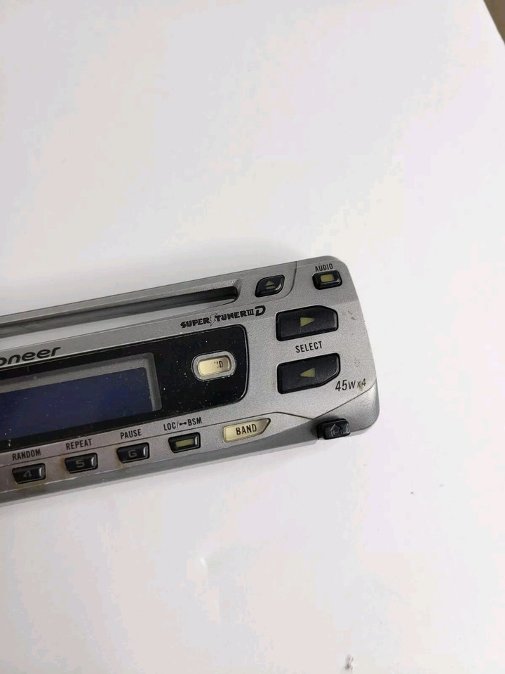 Pioneer DEH-1700 AM/FM CD Car Stereo Removable Faceplate | eBay