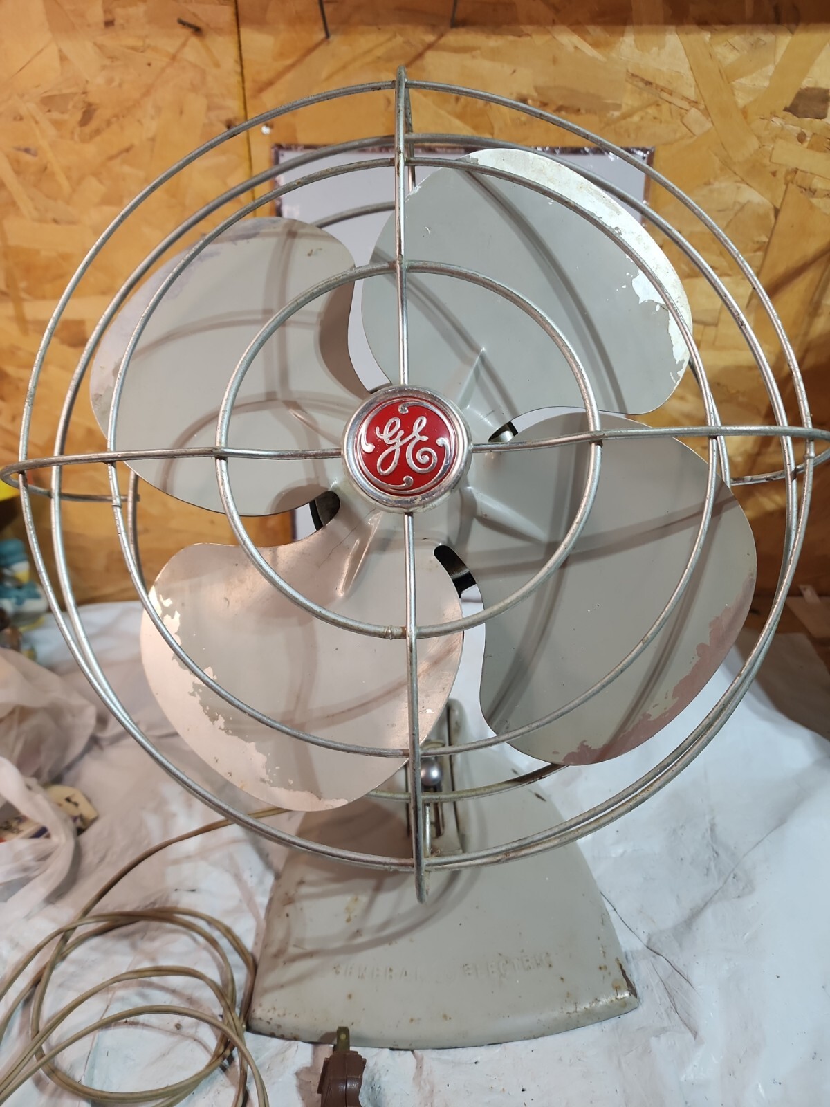 General Electric GE Table Fan F14S125 Oscillating Metal 14" Antique ...
