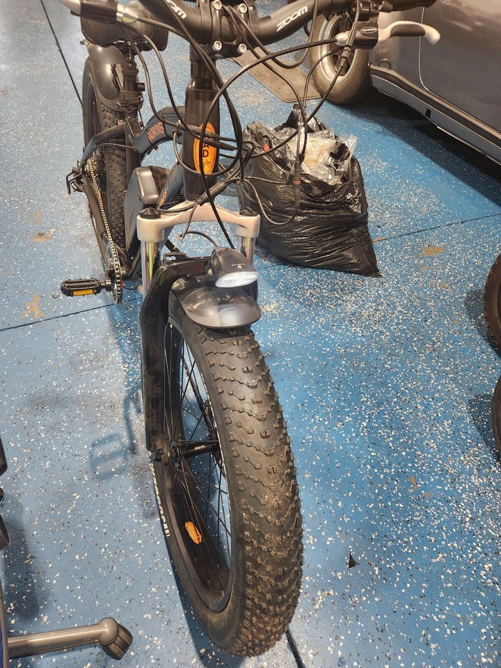 electric bike used pre-owned. RAD ROVER model. Certified UL 2849 ...