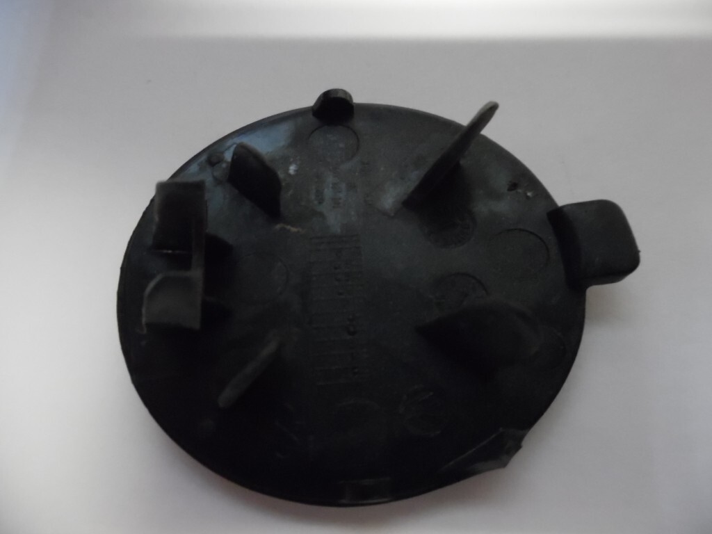 2018-2021 Volkswagen Tiguan Tow Bracket Cover Eye Cap 5NN807241GRU OEM ...