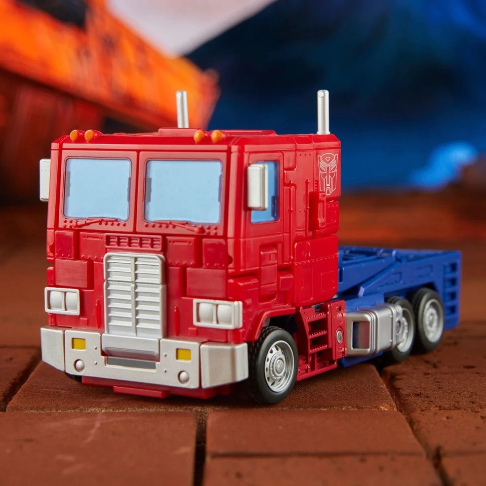 Hasbro Transformers Studio Series SS86-31 Commander Class Optimus Prime ...