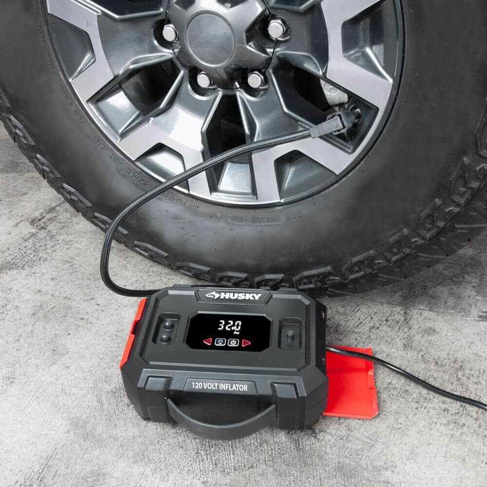 Husky Tire AIR COMPRESSOR INFLATOR 120 Volt Outlet Portable Auto Truck ...