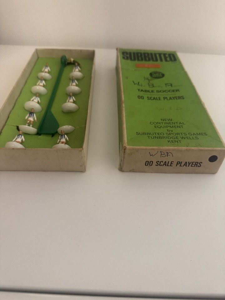Subbuteo West Bromwich Albion Vintage 1970s Football Team INCOMPLETE ...