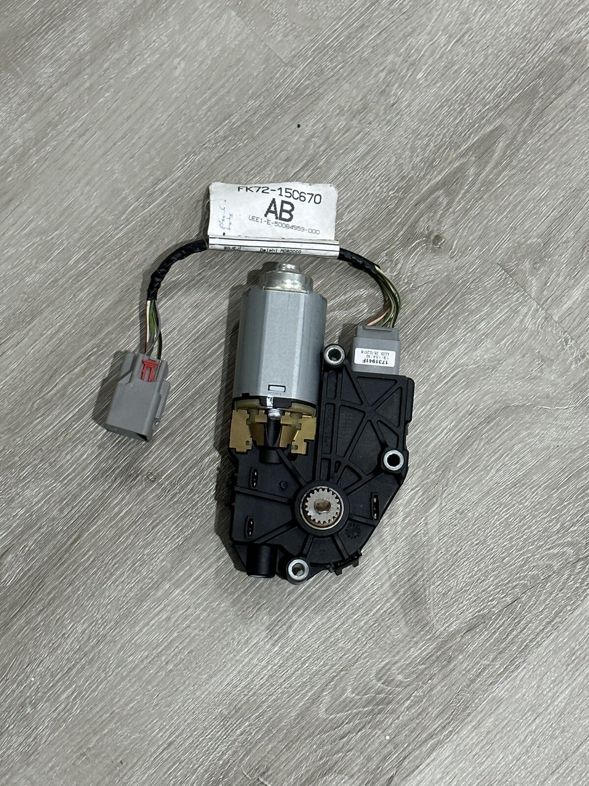 2015 - 2019 LAND ROVER DISCOVERY SPORT SUN ROOF GLASS MOTOR L550 FK72 ...