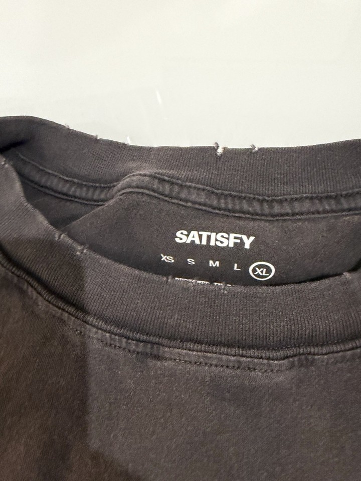 Satisfy Running Moth Tech T-Shirt Size XL | eBay