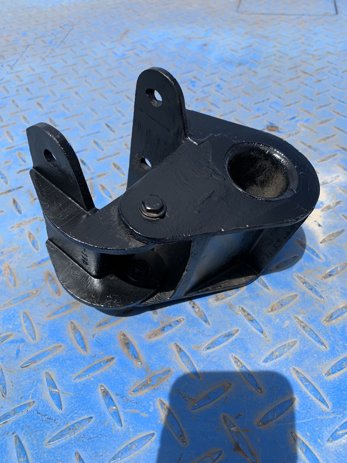 KENWORTH Hood Guide Bracket K273-C-117, K273-C-118 T800 W900A W900B ...