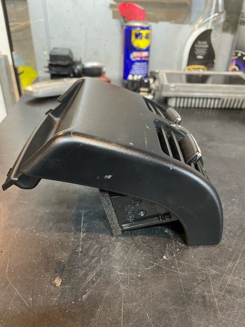 2011 MERCEDES W204 C Class Rear Air Vent Centre Console A2048300954 for ...