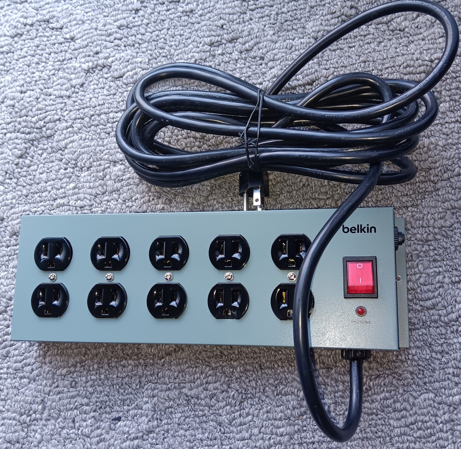 Belkin F9d1000-15 10-outlet Metal Surgemaster Surge Protector ...