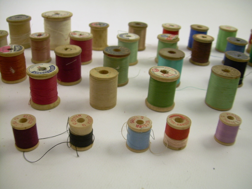 46 vintage wood thread spools SILK + COTTON sewing restoration projects ...