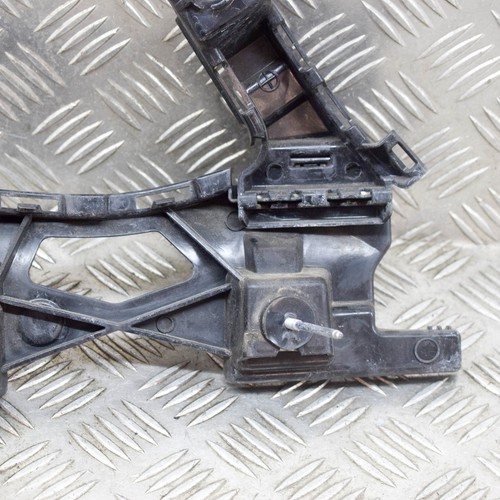 Support de pare-chocs arrière droit MB E W213 A2138850165 2.0 Diesel ...