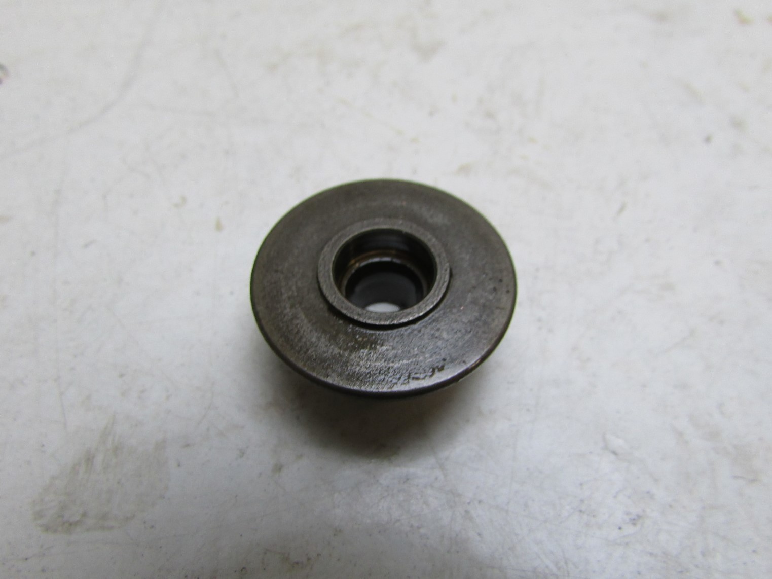 Yamaha YZF R6 5SL 2003 to 2005 Inlet Cylinder Valve Collet Retainer ...