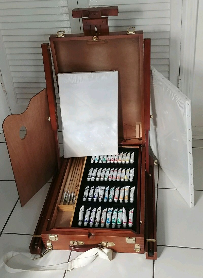 Art Studio Equipment