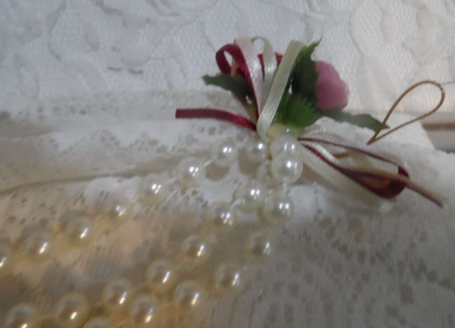 Vintage Christmas Ornament -HOUSE OF LLOYD VICTORIAN PEARL SWAG | eBay