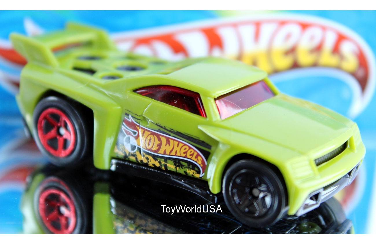 2017 Hot Wheels Track Builder Bassline | eBay