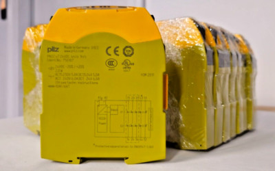 1 x Pilz 750107 PNOZ s7 Safety Relay | eBay