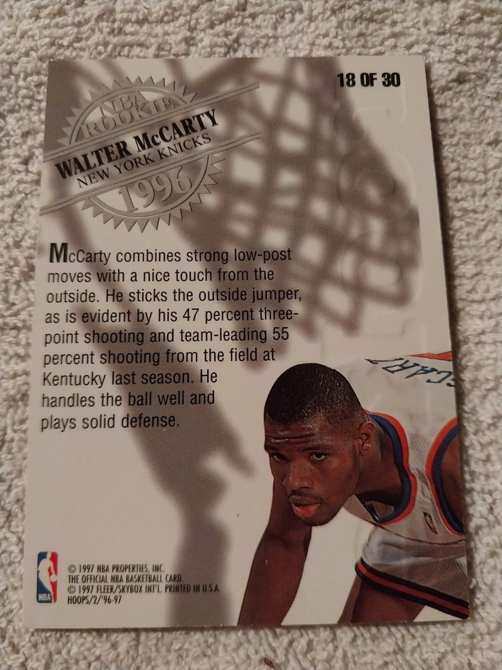 1996-97 WALTER MCCARTY NBA HOOPS GOLD ROOKIE CARD RC #18 NY KNICKS ...