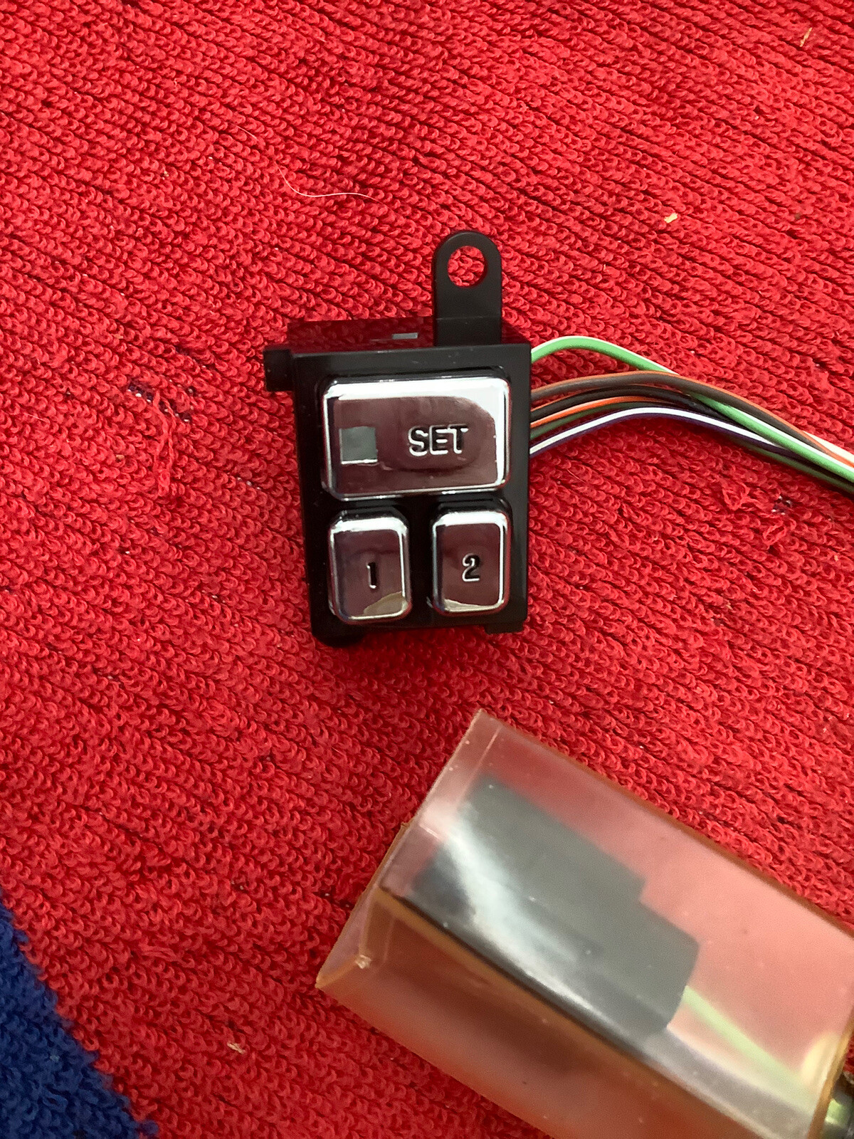 Old Stock OEM Lincoln Town Car F0VY-14776-A Seat Memory Switch for sale ...