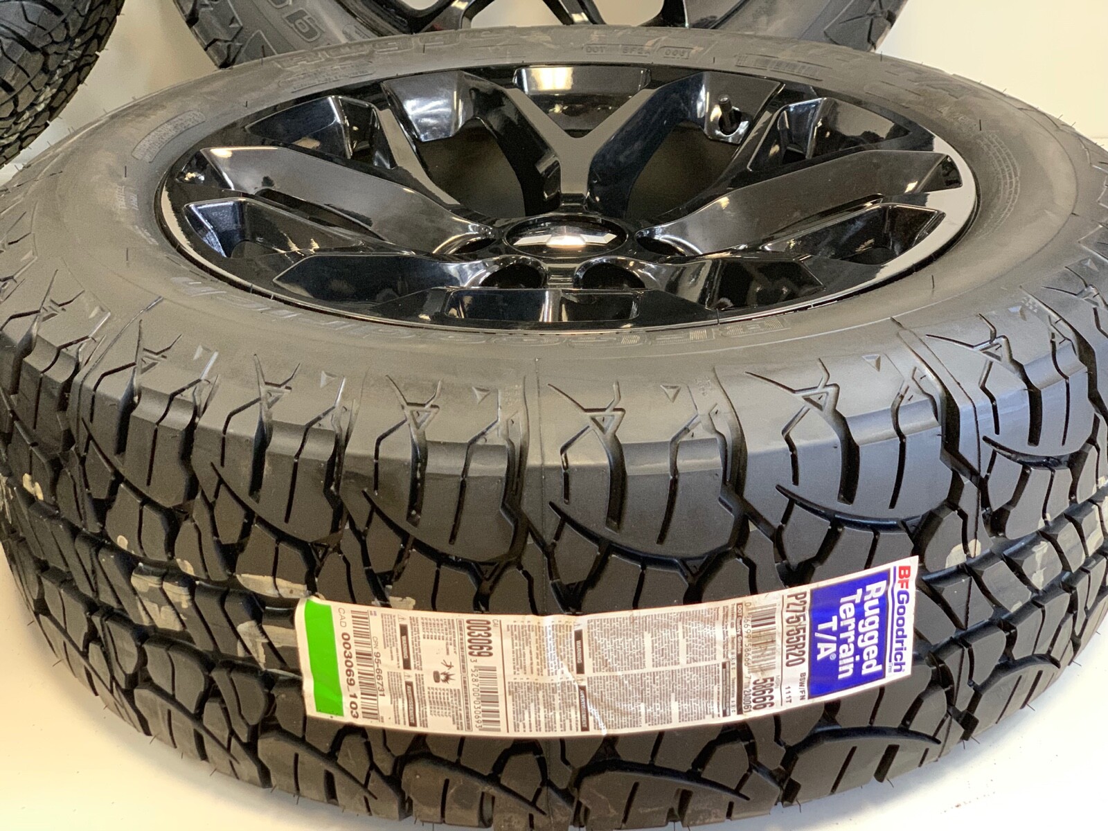 20 INCH OEM GLOSS BLACK 6X139 SNOWFLAKE WHEELS RIMS 275/55/20 BFG A/T ...