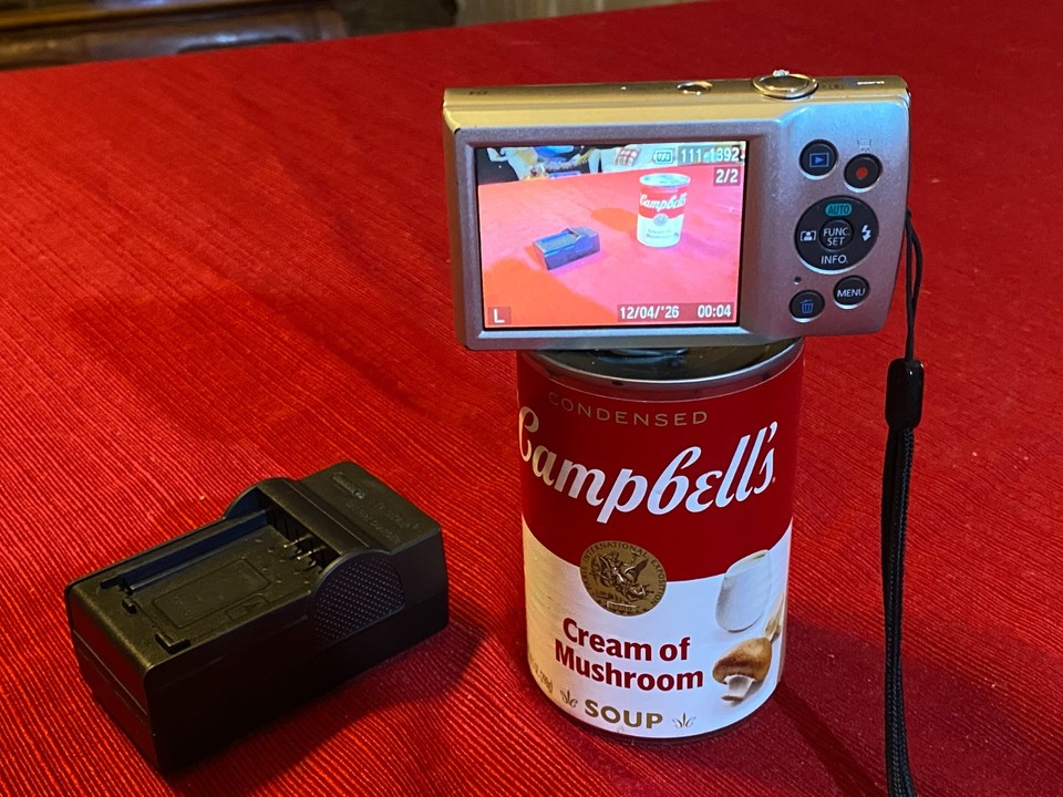 Canon PowerShot ELPH 180 Digital Camera 8X Silver PC2275 Works But ...