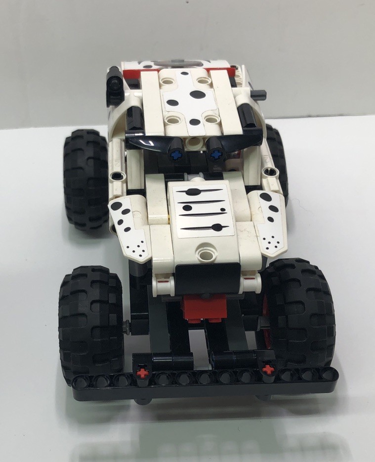 LEGO TECHNIC Monster Jam Monster Mutt Dalmatian 42150 Missing Parts ...