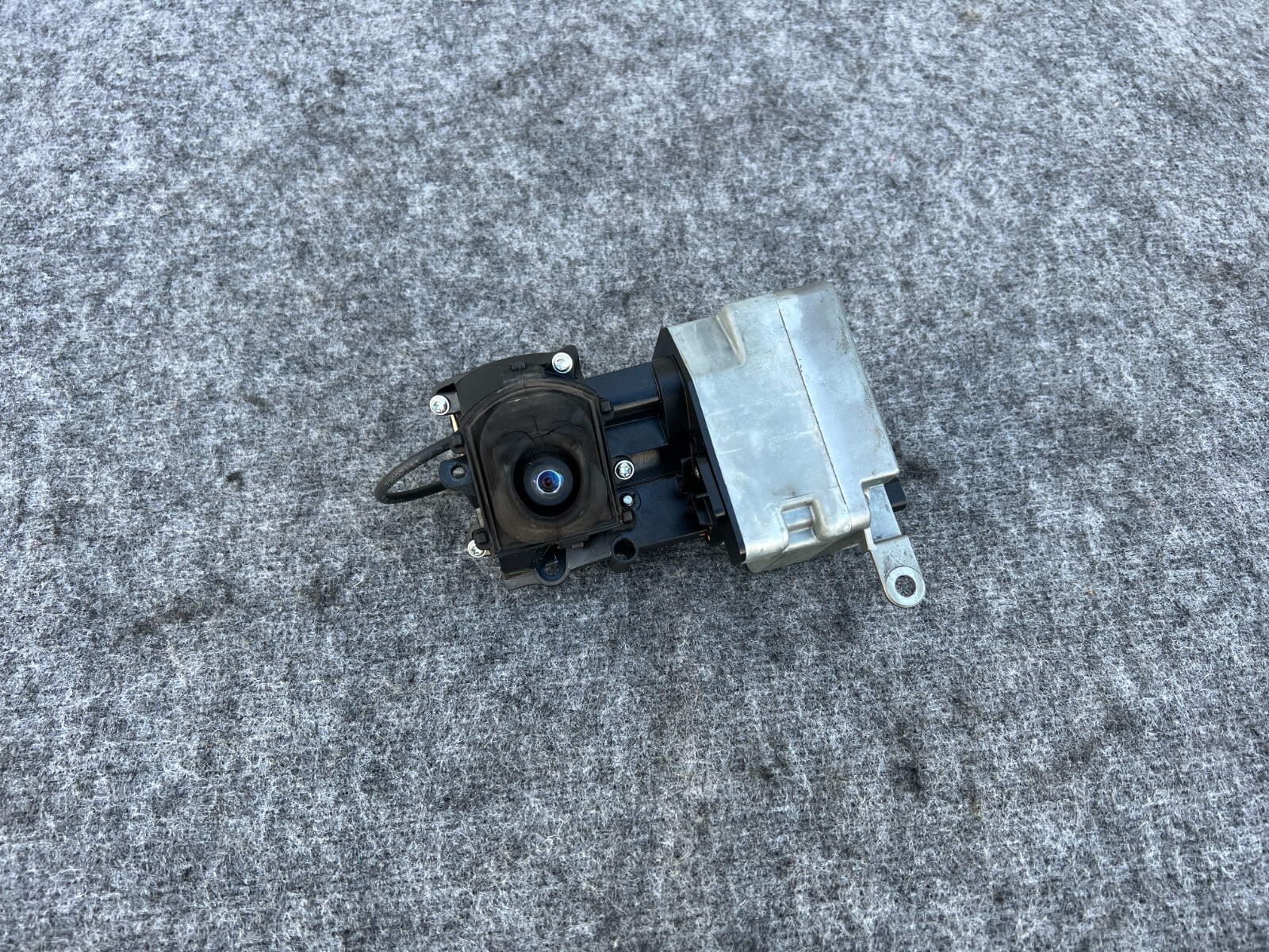 TRUNK REAR VIEW CAMERA 51247308625 BMW M6 650I 640I F12 F06 (2012-2019 ...