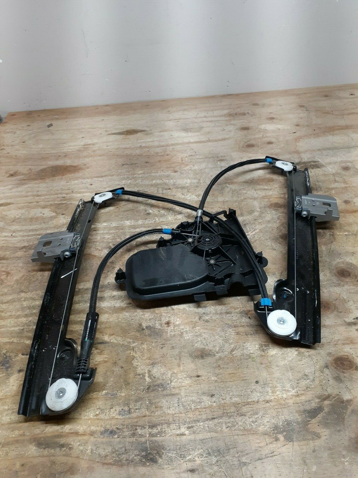 2016-2020 TESLA MODEL 3 FRONT LEFT WINDOW REGULATOR 1096620-10-F #1705 ...