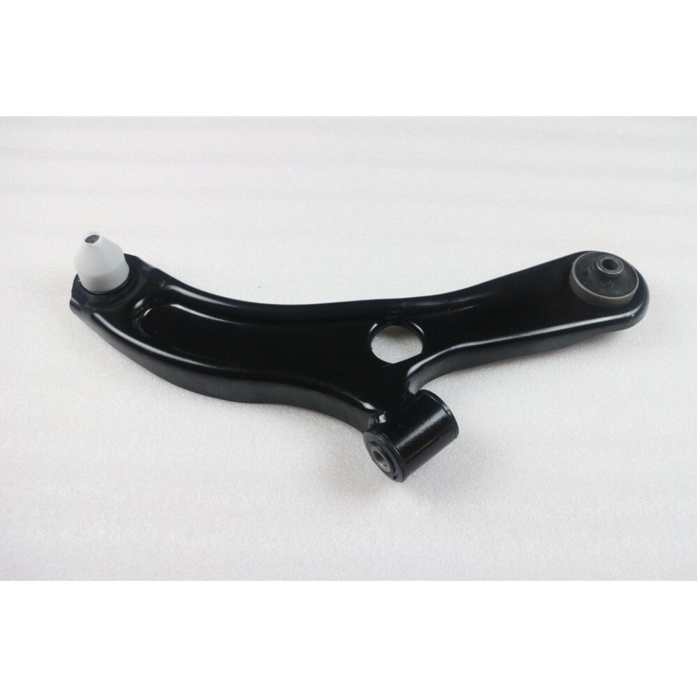 1x Front Lower Control Arm Right Fit for Suzuki Swift RS415 EZ 1.5L V4 ...