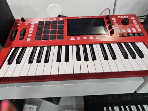 Akai Professional MPC Key 37 Red | eBay UK