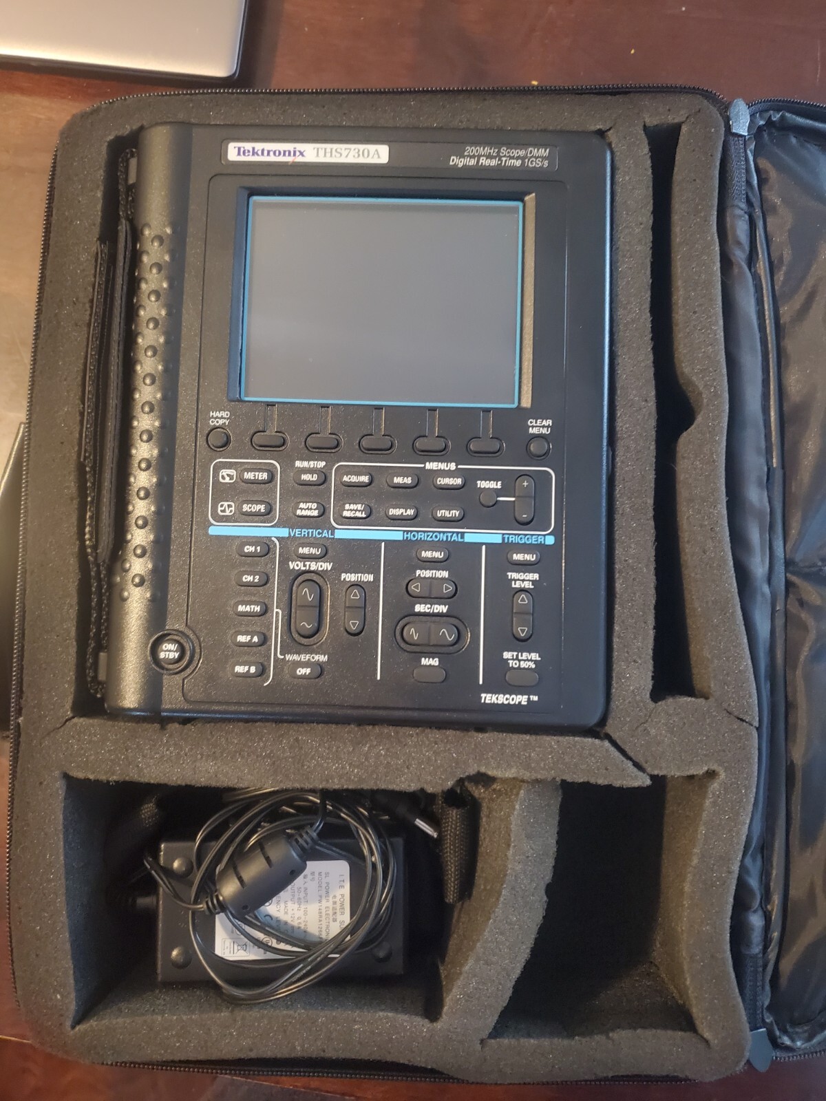 Tektronix THS730A 200 MHz Scope/DMM Digital Real-Time 1GS/s ...