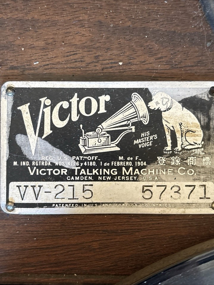 Antique Victor Victrola Talking Machine VV 215 Phonograph Cabinet ...