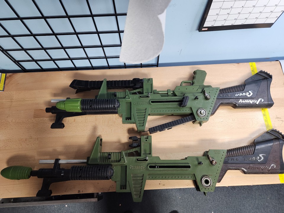 2x Vintage Johnny Seven O.M.A TOY Gun Topper 1964 One Man Army 18b | eBay