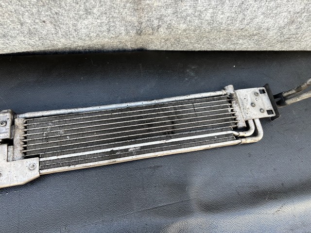 10 11 12 MERCEDES E Class E350 Bluetech Diesel Oil Cooler OEM ...