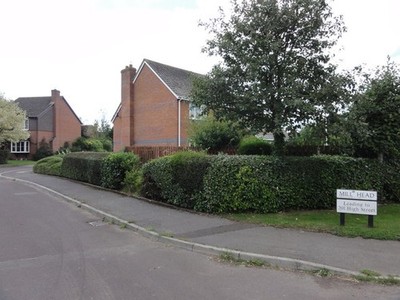 Photo A1 Mill Head Worton/ST9757 The housing estate called Mill Head ro ...