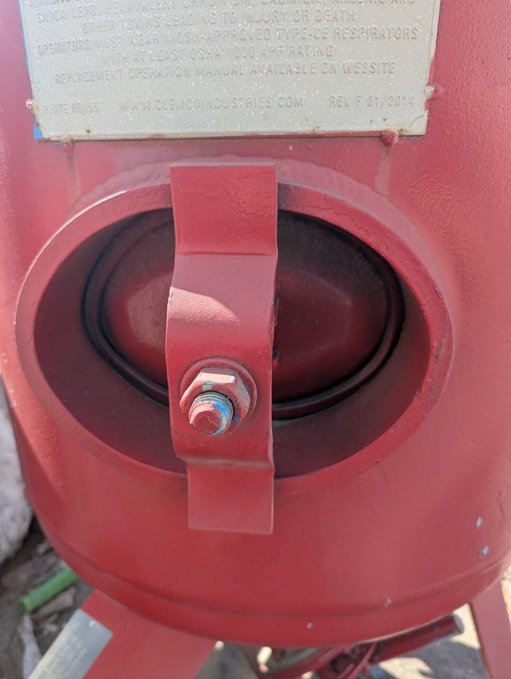 Clemco Classic 6 cu ft Blast Machine - Model 2452 Blast Pot Only (Used ...