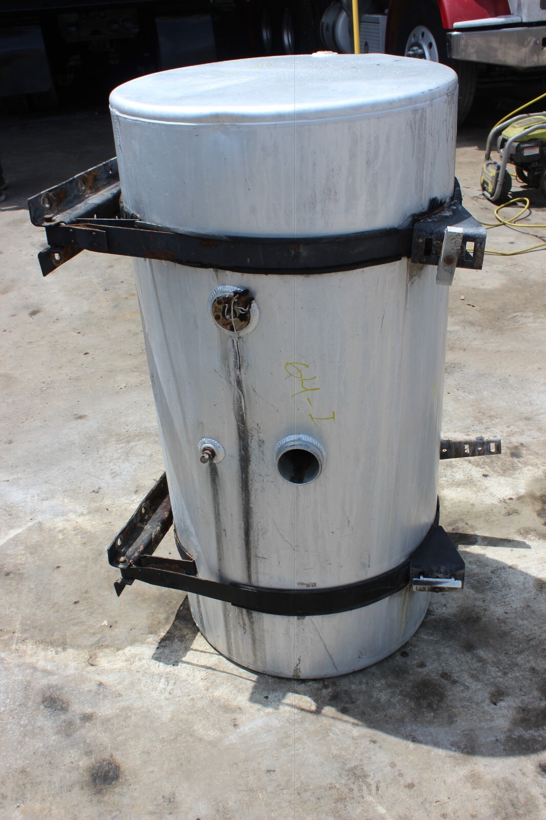 ALUMINUM FUEL TANK 100 GALLON WITH STRAPS | eBay