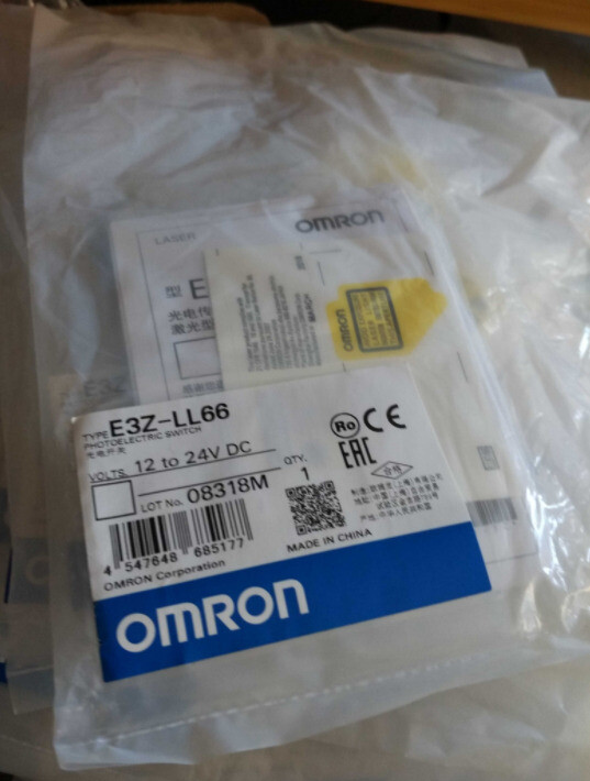 1PCS OMRON E3Z-LL66 E3ZLL66 PHOTOELECTRIC SENSOR -NEW FREE SHIPPING #OM ...