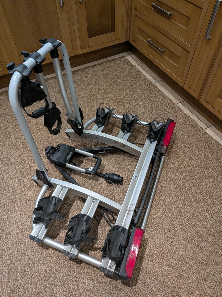 Altera Strada DL Tow Bar Mounted Bike Rack 3 Bike Version Fits 3 Bikes ...