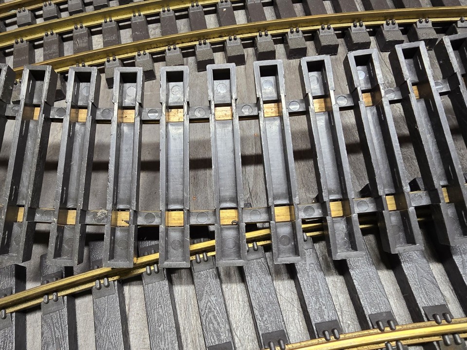 Lot Of 14 Pieces Of G Scale Brass And Plastic Curverd And 1 Straight ...