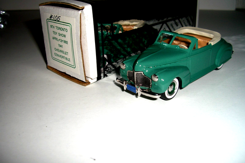 1941 Chevrolet Convertible NOS White Metal Model Car #105/350 by Durham ...