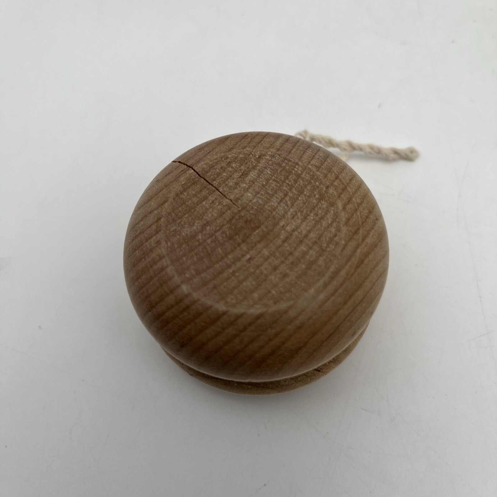 Lot Of 4 Vintage Yo-Yos 2 - Lighted, Level Up, Wood Yo-yo, Plastic ...