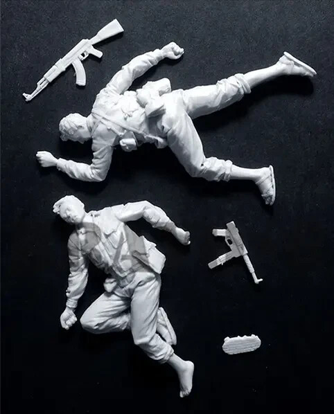 1/35 Scale resin figures model 2 soldiers unassembled unpainted Vietnam ...